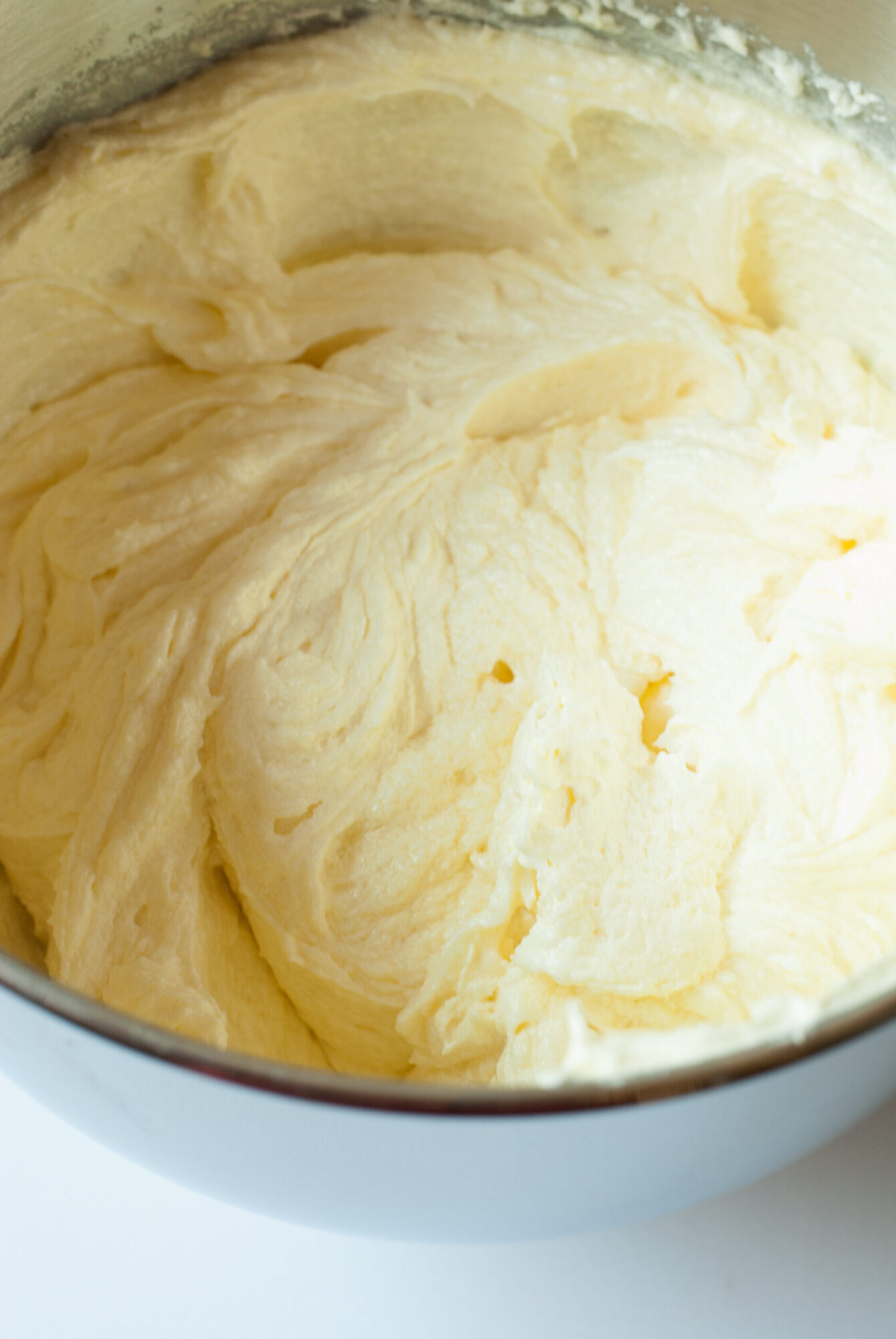 Homemade Southern Pound Cake - The Little Modern Farm