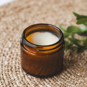 The BEST Homemade Natural Beeswax Lotion Recipe - The Little Modern Farm