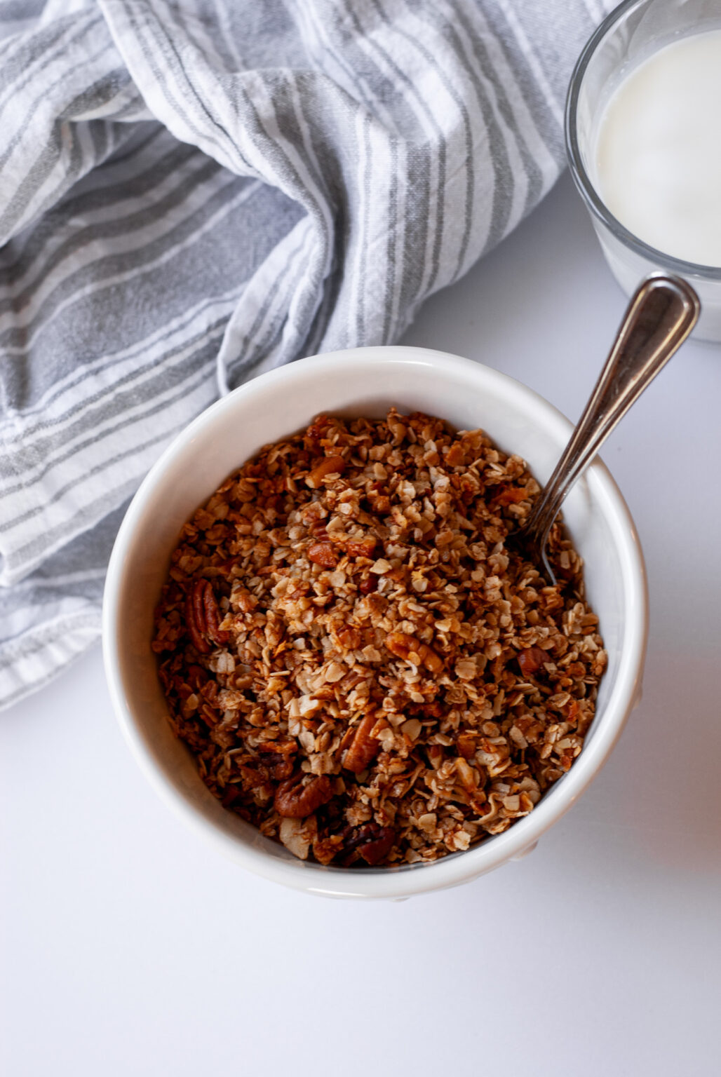 The BEST Ever Homemade Breakfast Cereal Recipe - The Little Modern Farm